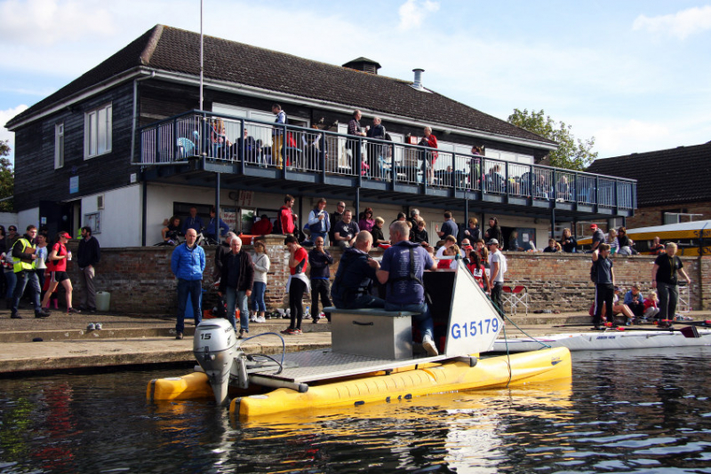 Home win for St Neots at the 2014 small boats Head Rowing Competition
