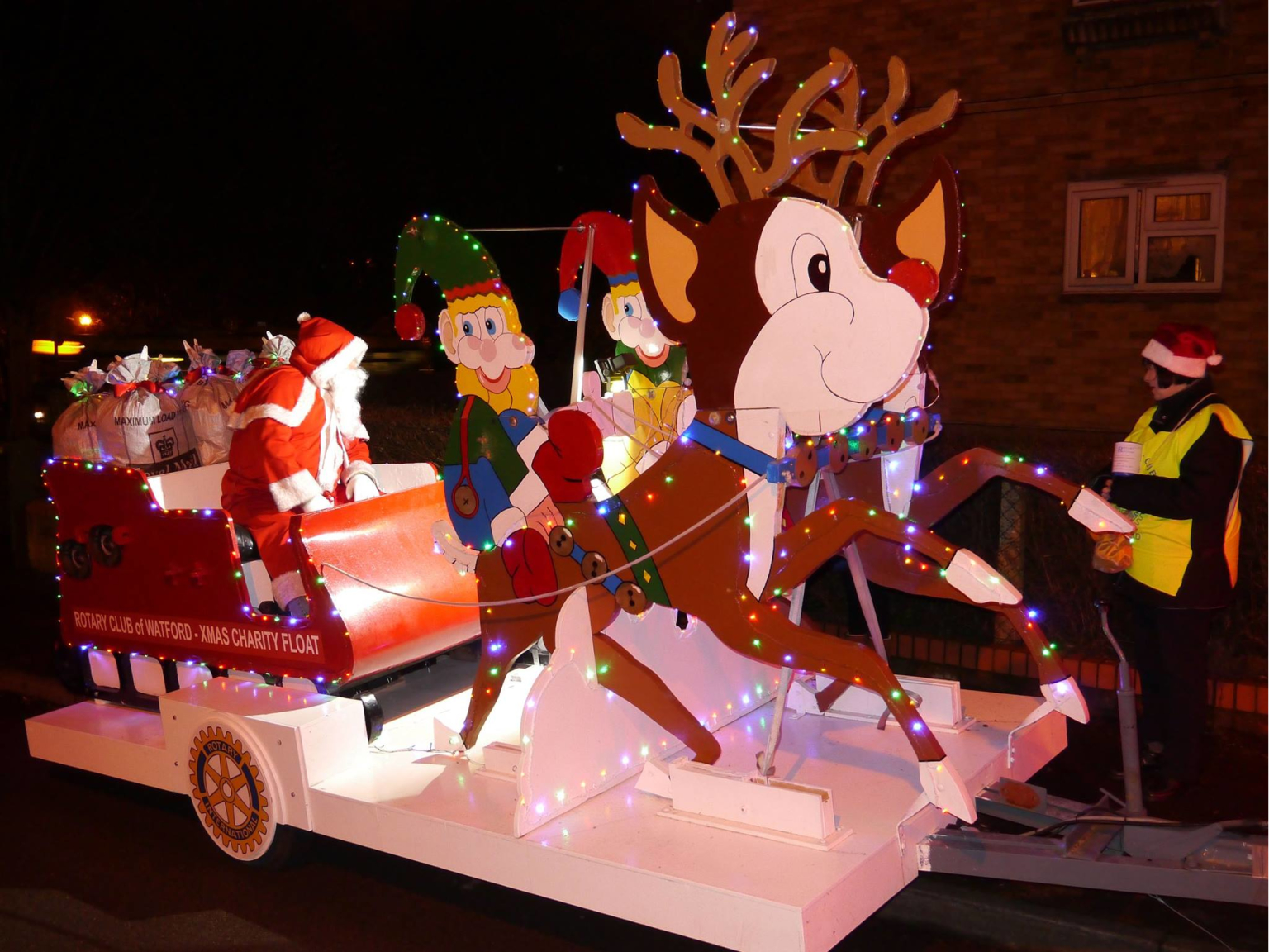 Local Rotary Santa Claus and Sleigh tours Watford