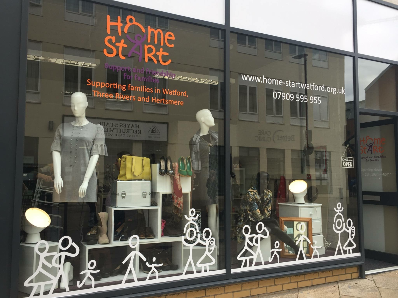 intu Watford helps HomeStart with charity shop revamp!