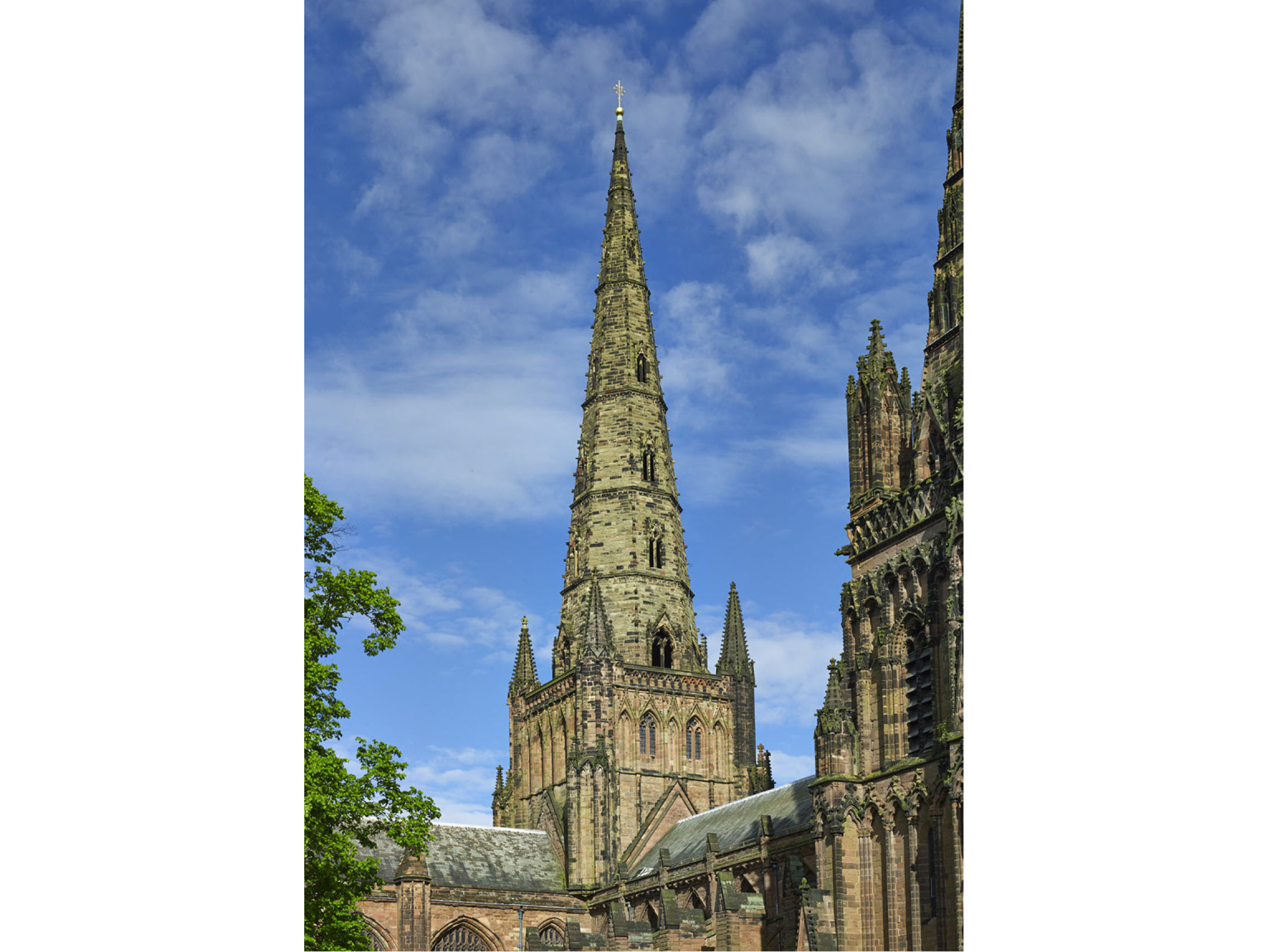 Lichfield Cathedral - Tourist Attraction in Lichfield