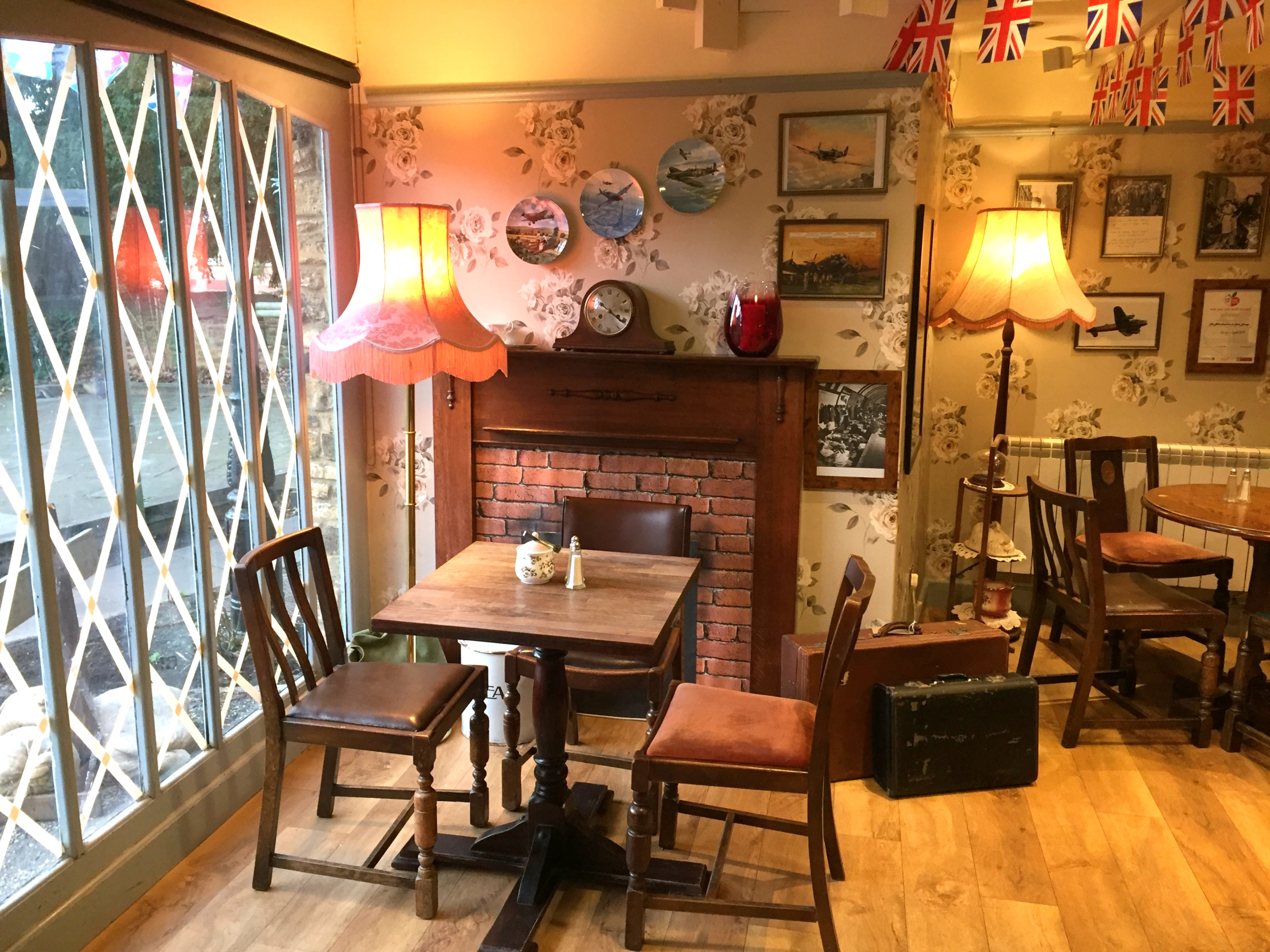 The Blitz Tea Rooms and Jazz Lounge - Kettering